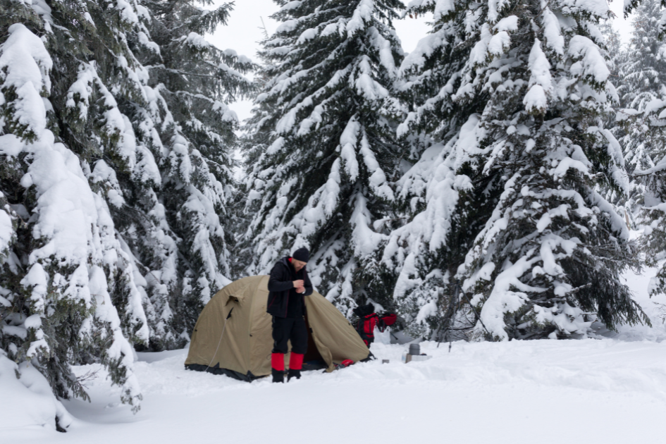 Conquer the Cold: Your Guide to Thrilling Camping in Cold Weather - The ...
