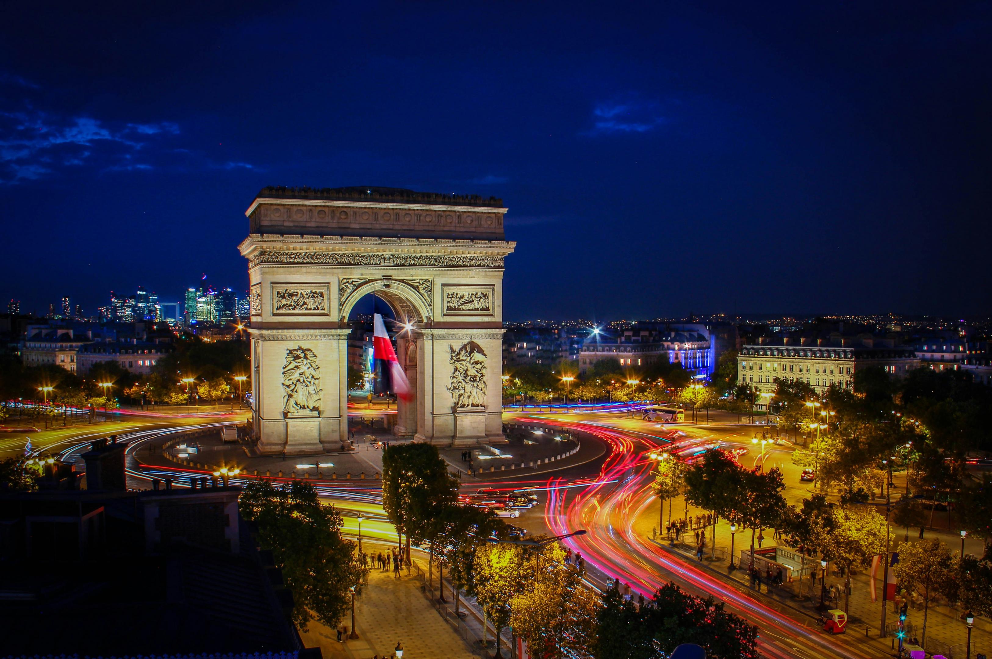 How to Go to Paris for Cheap: A Step-by-Step Guide to Finding ...