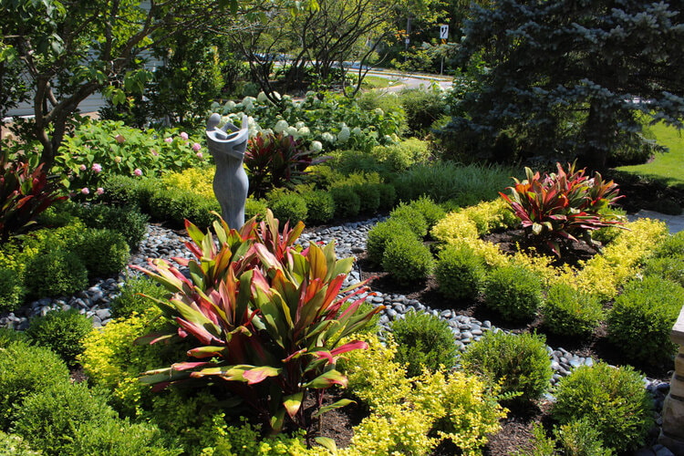 A Guide to Landscape Design and Hardscaping Materials in Ottawa - Yards ...