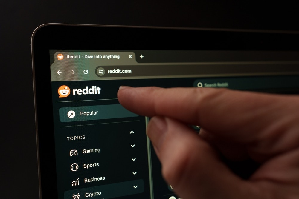 Top Cryptos to Invest In 2026 According to Reddit