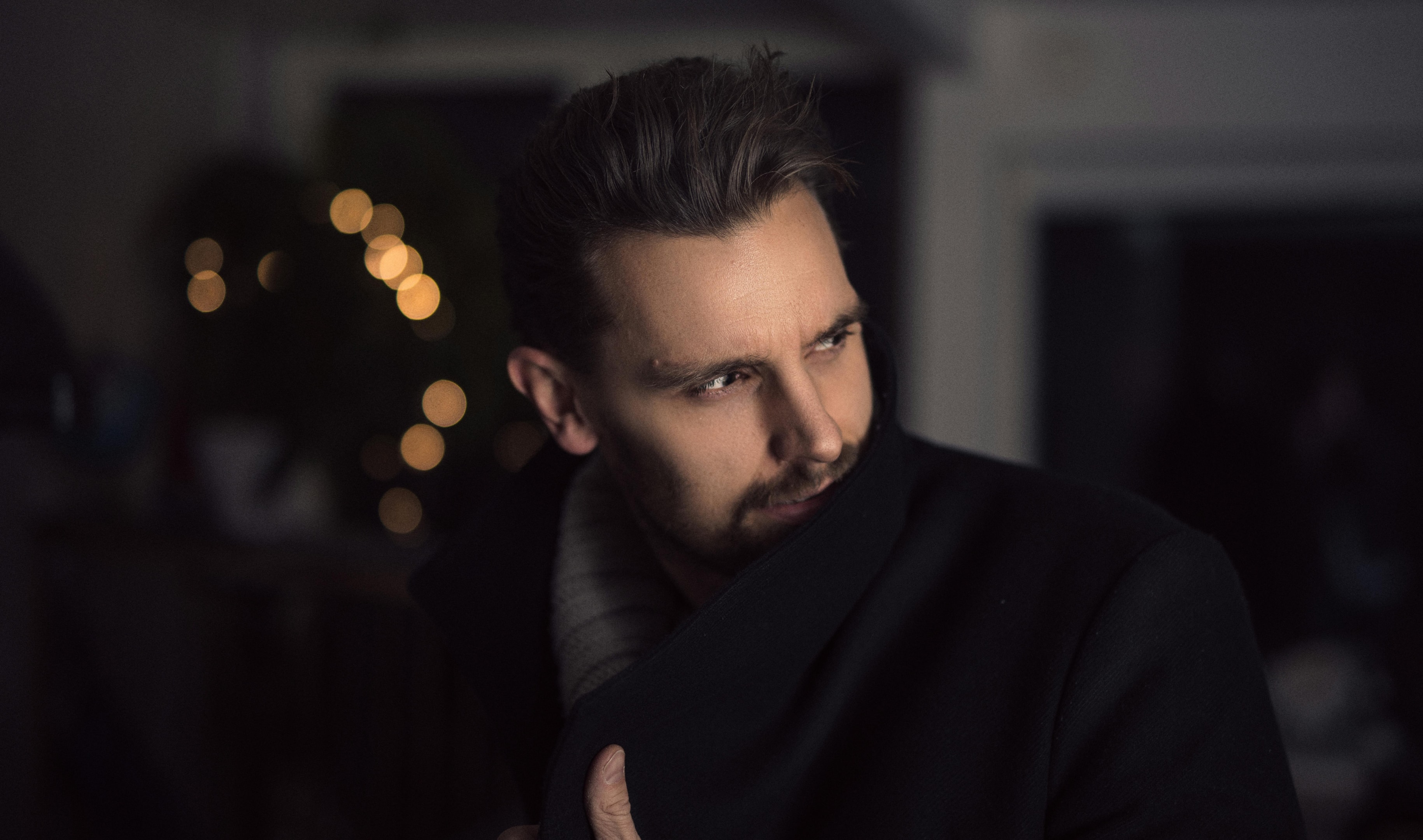 How to Say Handsome in Spanish: 9 Fun and Easy Ways