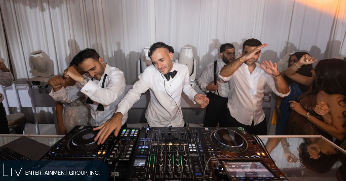 DJ for Wedding Reception | How to Choose the Best