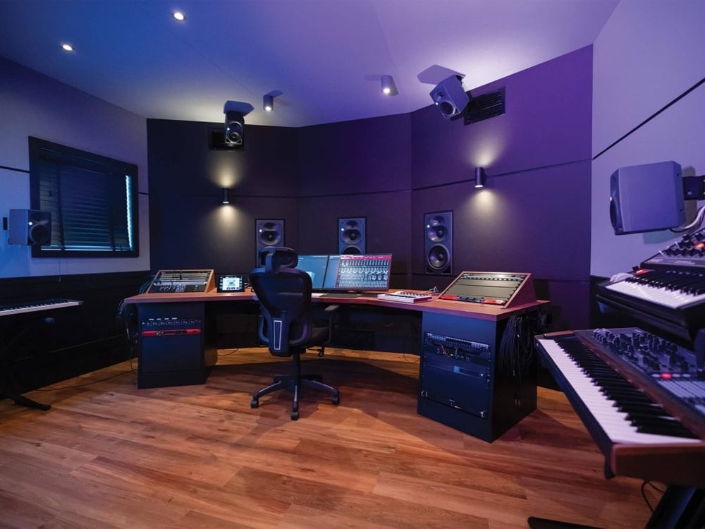 How to Record Acoustic Guitar—Expert Tips | TYX Studio