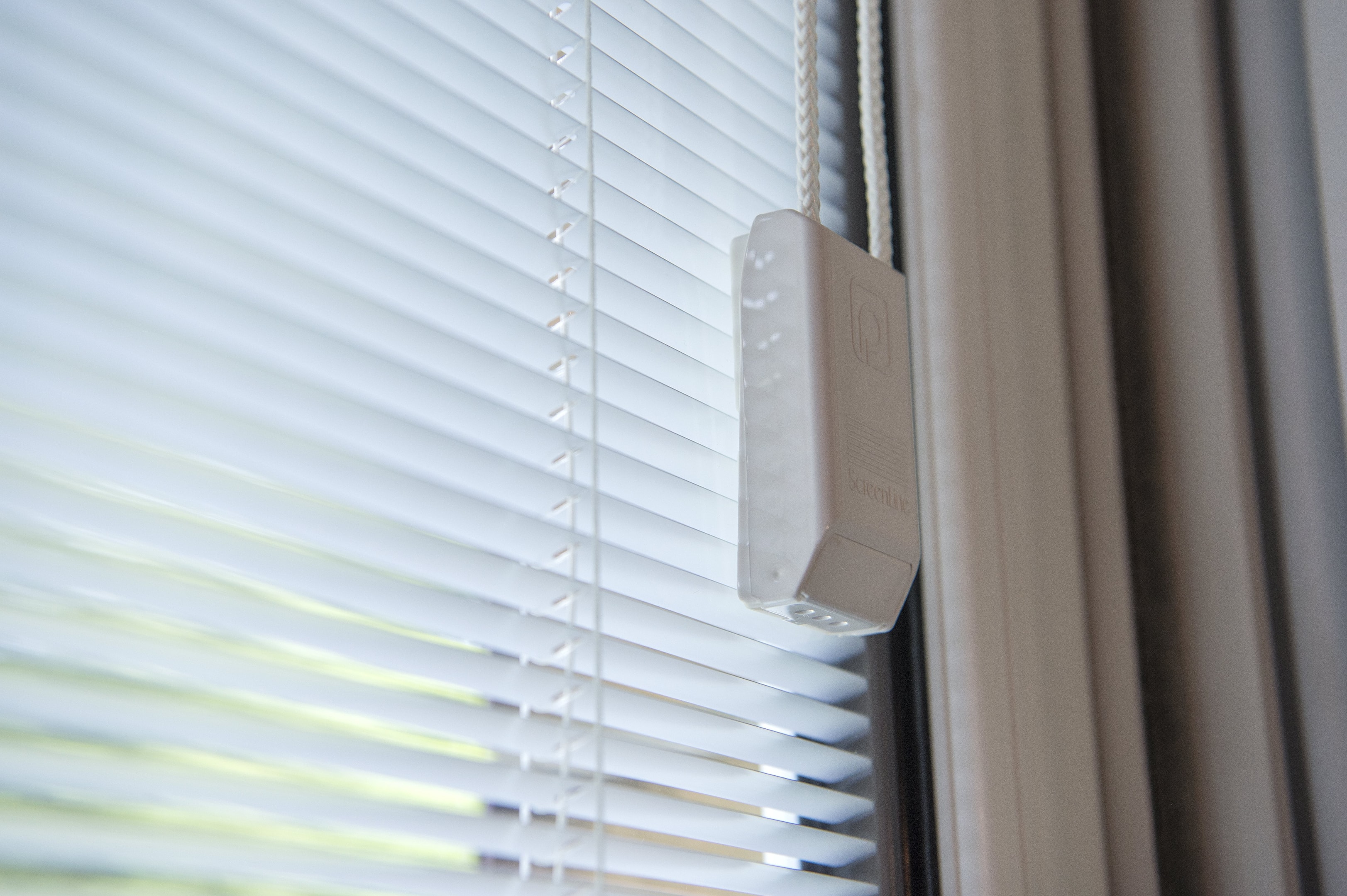 Integral Blinds | UK Doors Online