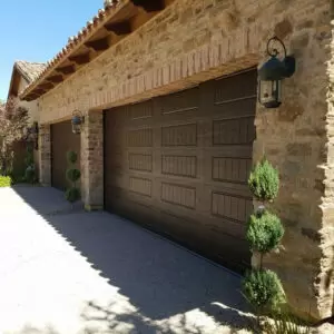 Spider-Free Garage: Expert Tips to Keep Spiders Out!
