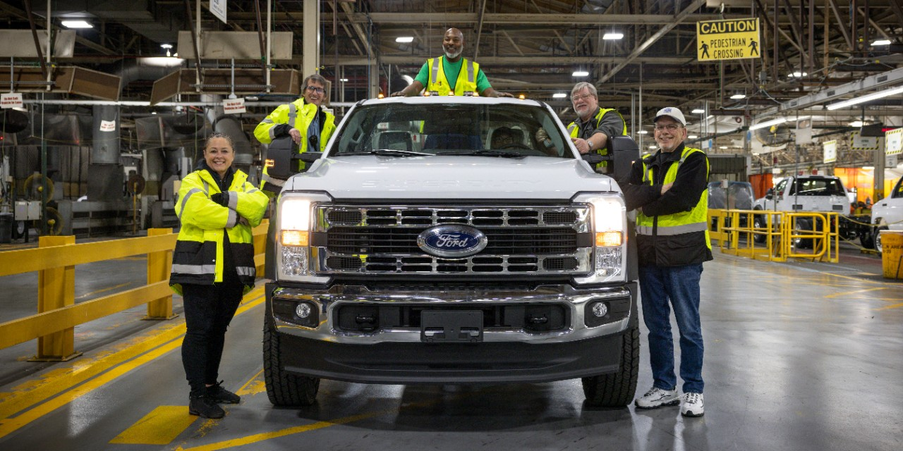 The 2023 Ford F-Series Super Duty Shipping to Customers | Smail Ford