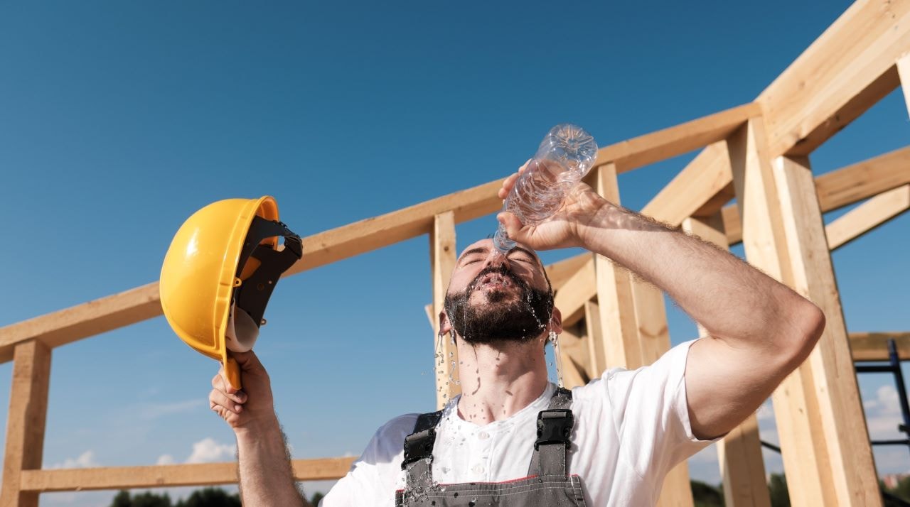 Maksymalna temperatura w pracy: ile wynosi? Przepisy BHP