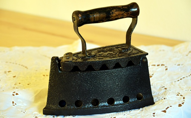 How to Make Your Antique Booth Stand Out - Vintage Booth Pro