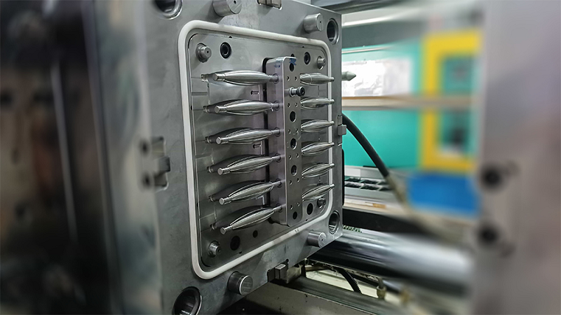 Liquid Injection Molding (LIM): How It's Done - Hongju