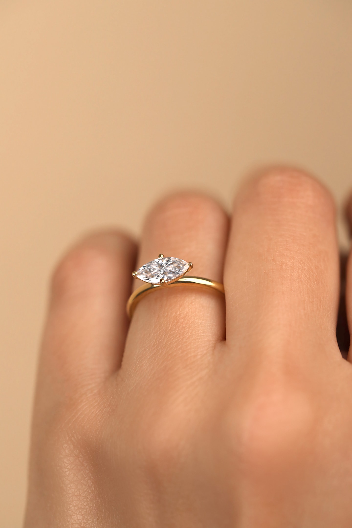 The #1 Mistake Guys Make When Buying Her A Ring | Carter Eve Jewelry