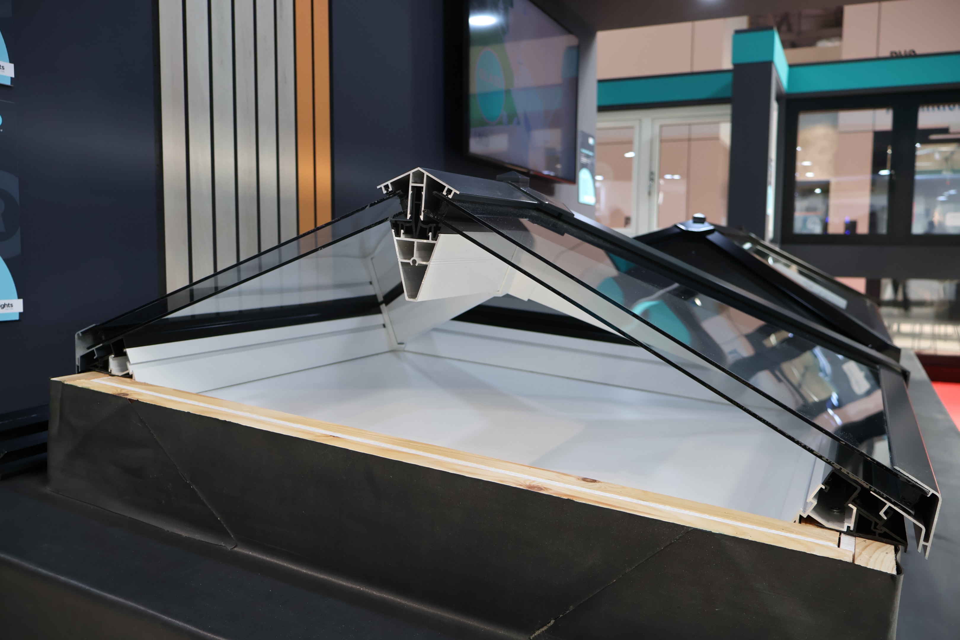 Why Do I Need a Roof Lantern Upstand? - UK Rooflights Online