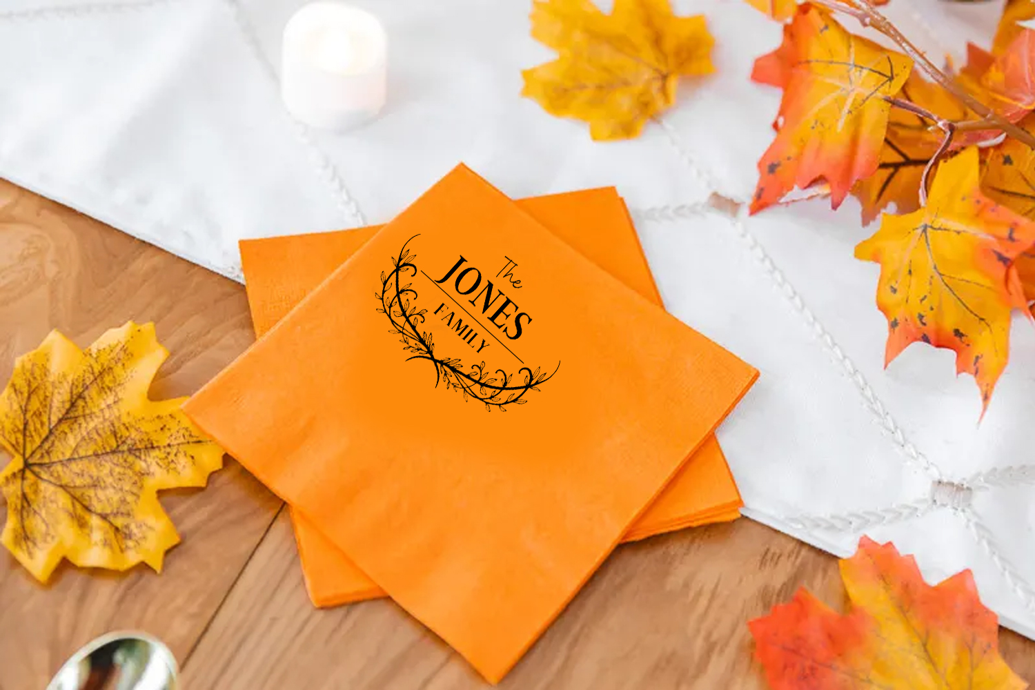 Elevate Your Thanksgiving Feast with These Stunning Table Spread ...