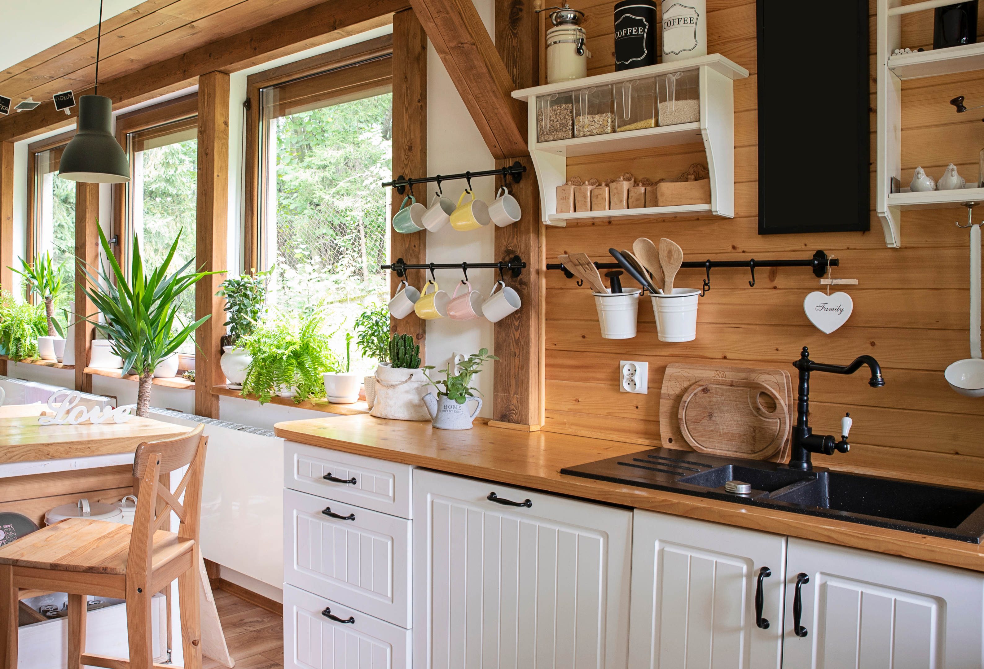 5 Ideas for Creating the Perfect Country Kitchen - Kitchen Warehouse