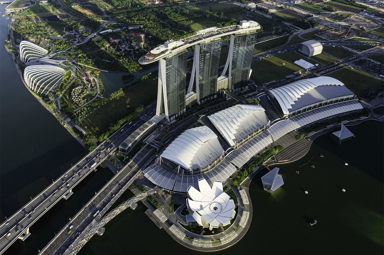 Discover the Best Dishes at Capital Green Singapore Restaurant