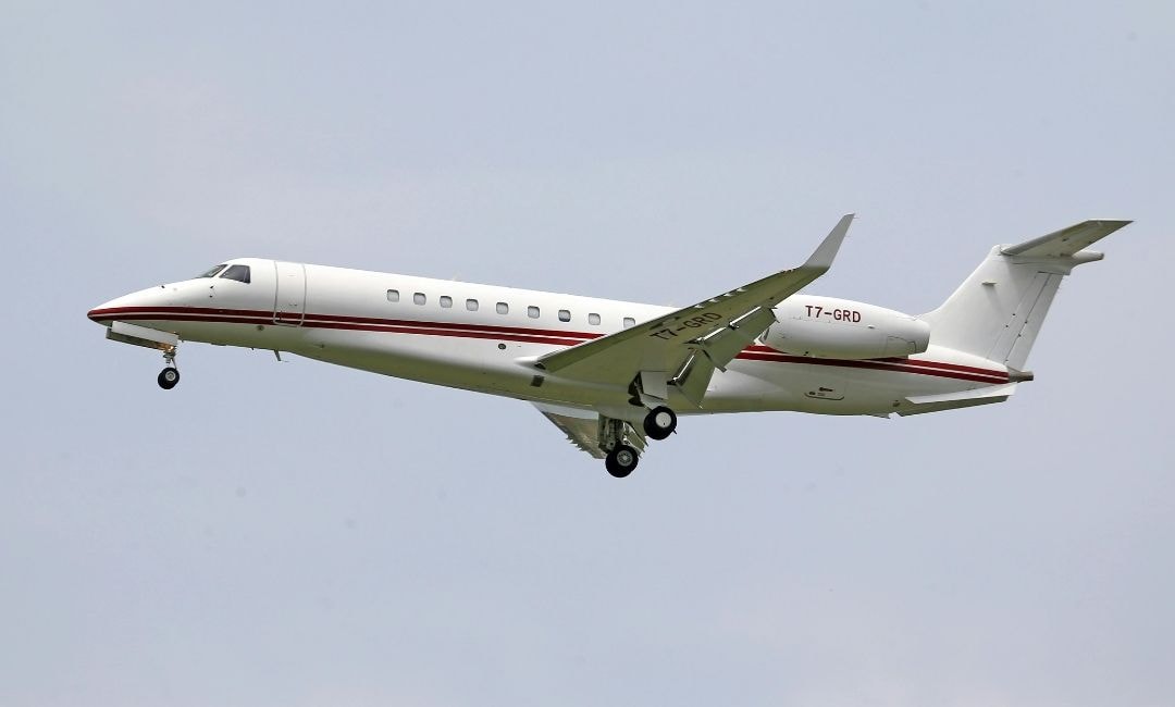 5 Best Mid Size Private Jets